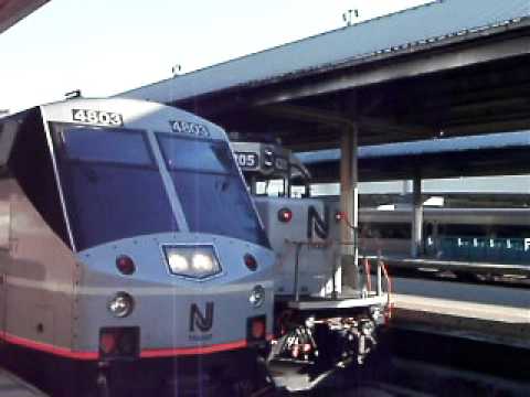"MUST SEE RARE CATCH"!!!!!! NJT P40BH 4803 NEXT to REPAINT 4205 & HORN ...