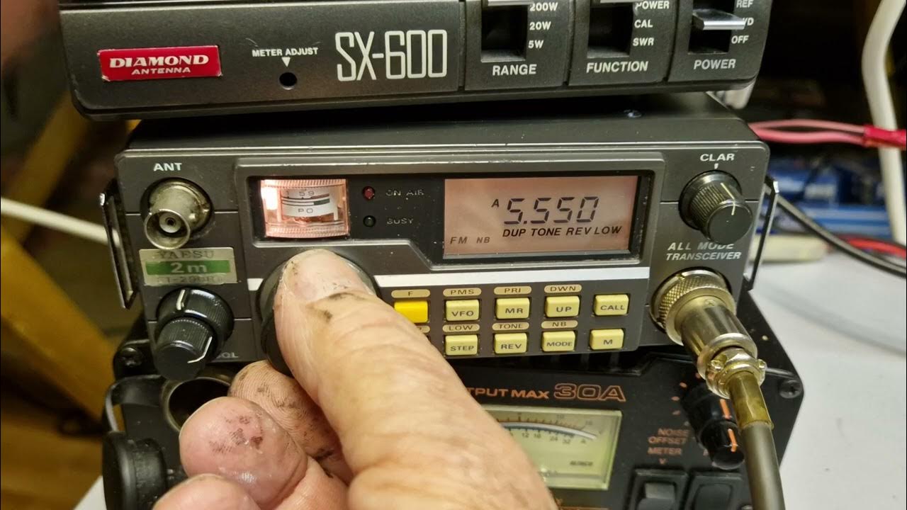 Yaesu FT290R MkII check of controls - YouTube