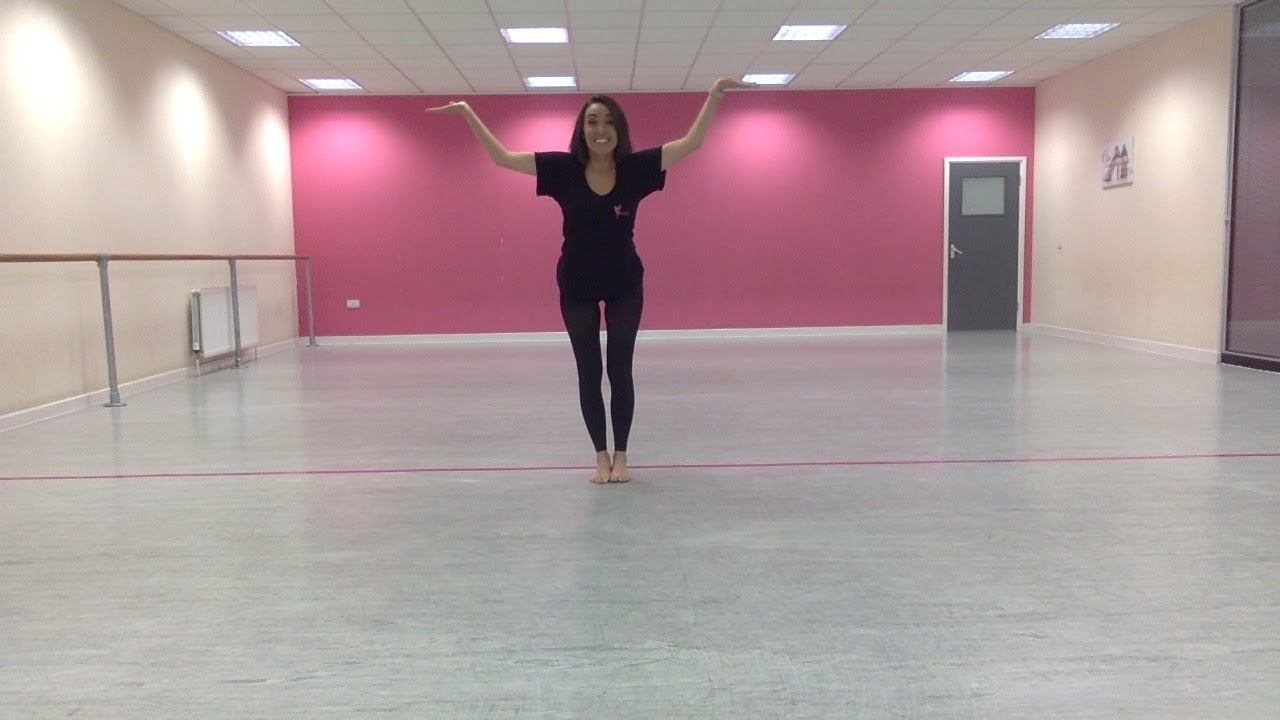 'GROOVY MOVERS' LIVE FROM THE STUDIOS!!! - YouTube