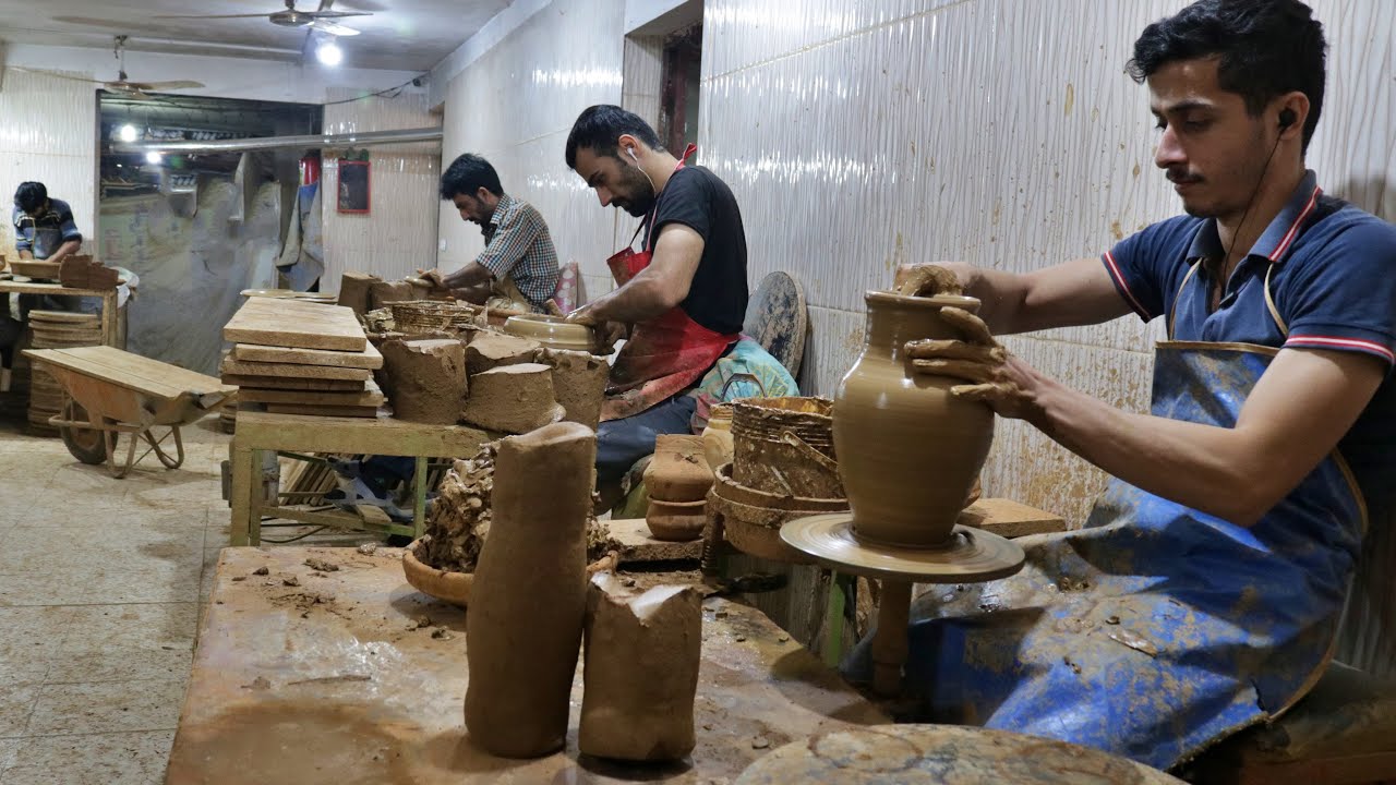 Making Pottery In Historical Style In Old Iranian Pottery - YouTube