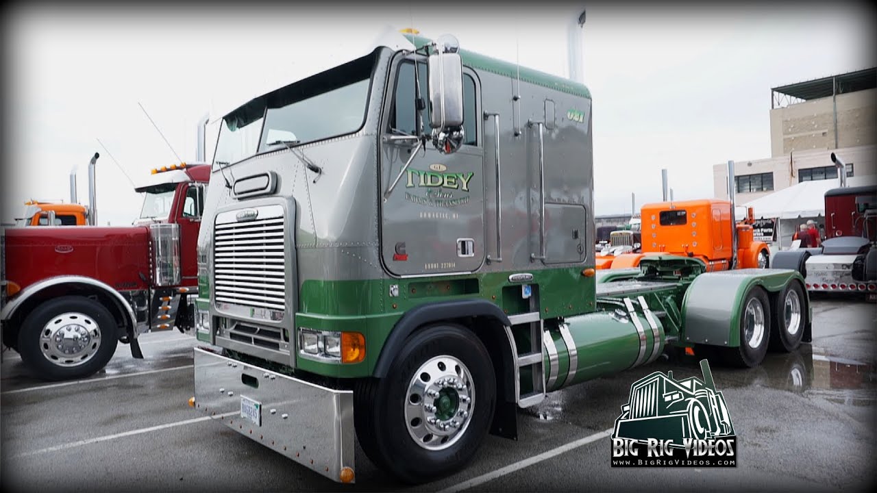 Truck Walk Arounds | Peterbilt, Kenworth, Western Star, Mack, And ...