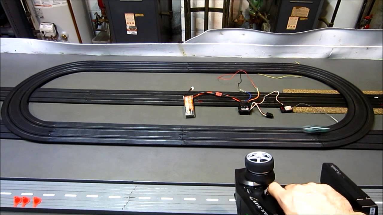 2.4 rc wireless slot car track - YouTube
