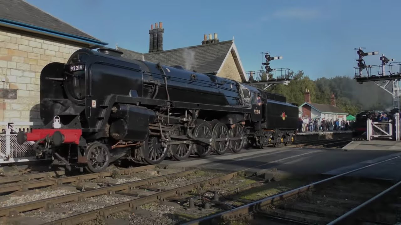Trains - NYMR 22/9/2023 - 50th Anniversary Gala Day 2- 60007,92134 ...