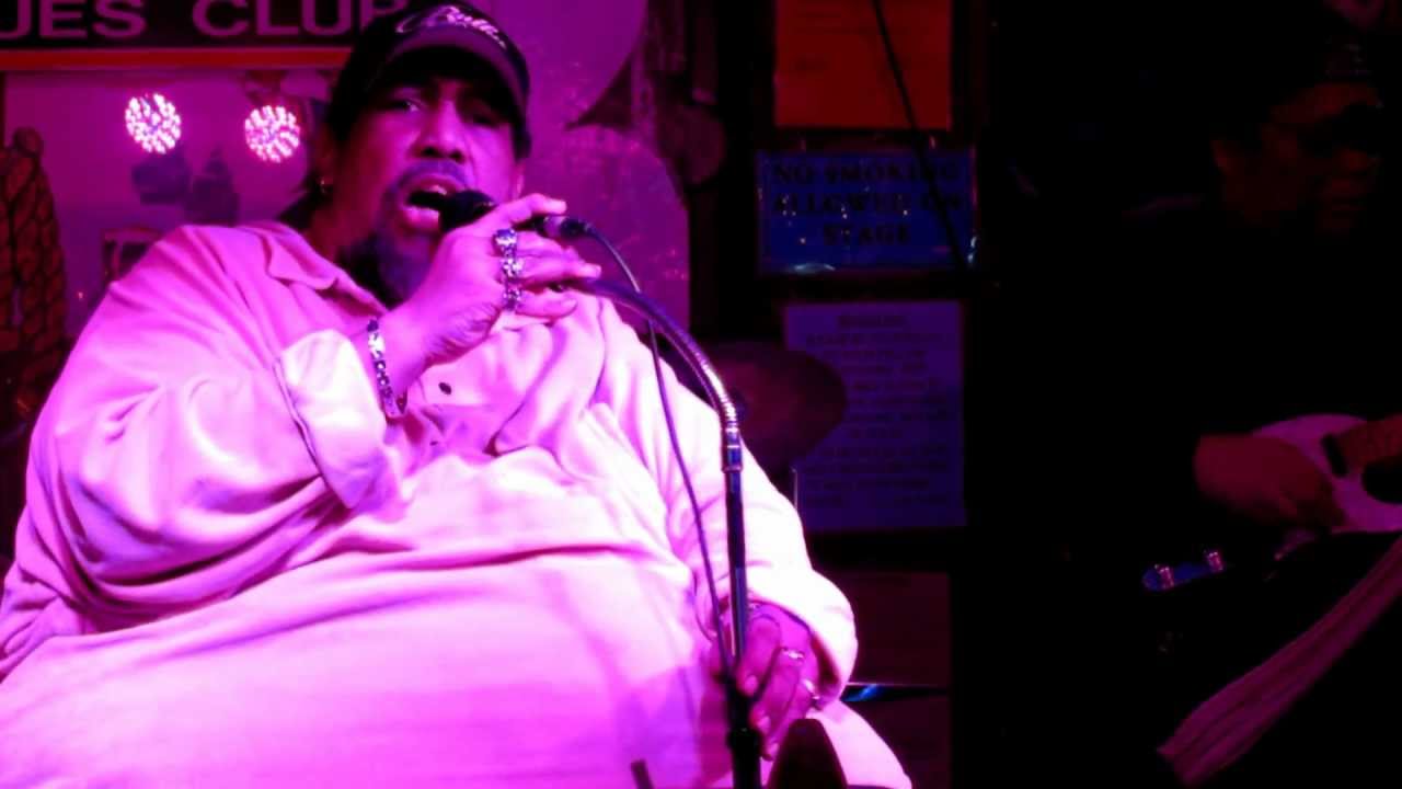 Big Al Carson sings "Mustang Sally" at the Funky Pirate on Bourbon ...