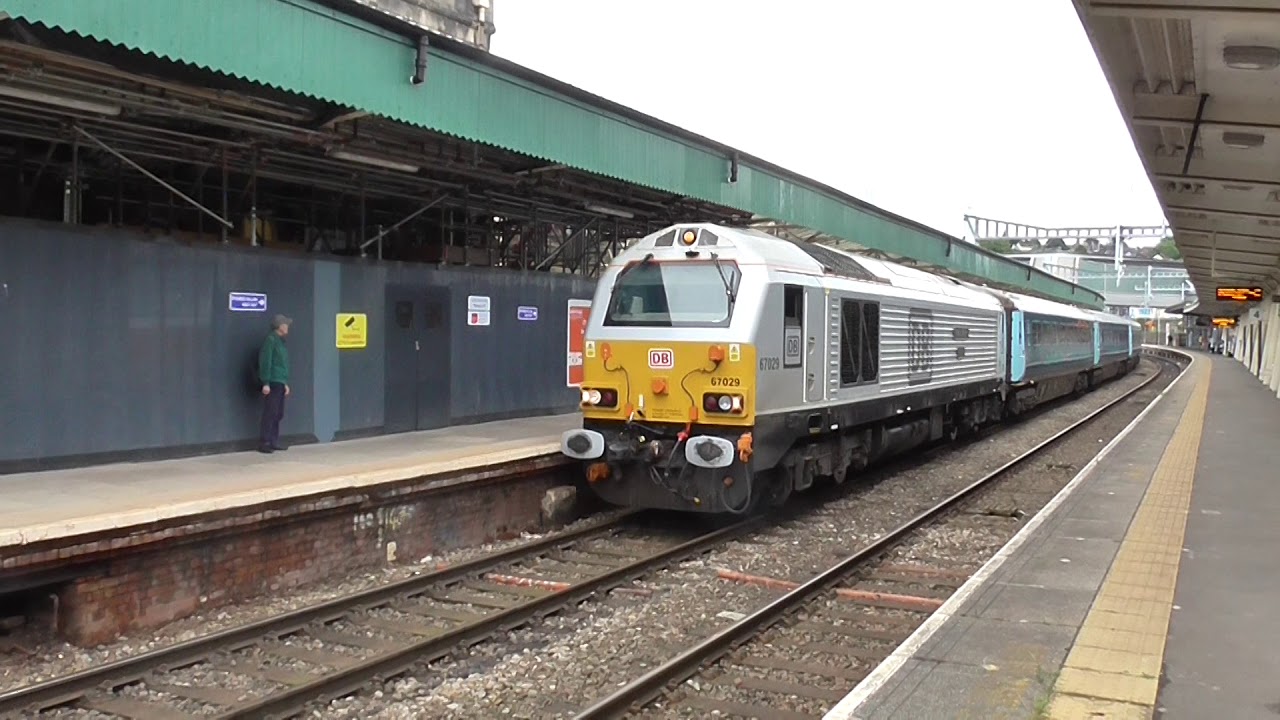 DB Cargo UK Class 67 no: 67029-82306 @ Newport {1W96} 03/06/2018. - YouTube