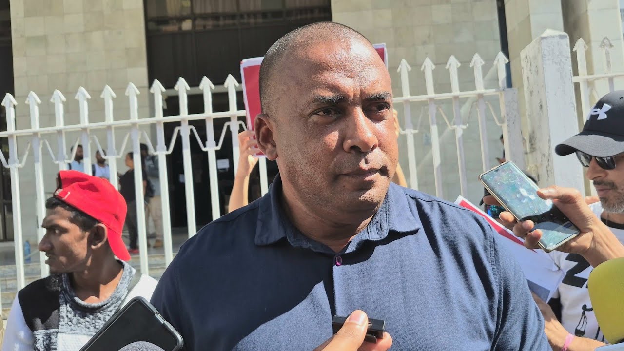 Bruneau Laurette sur l'arrestation du SP Ashik Jagai - YouTube