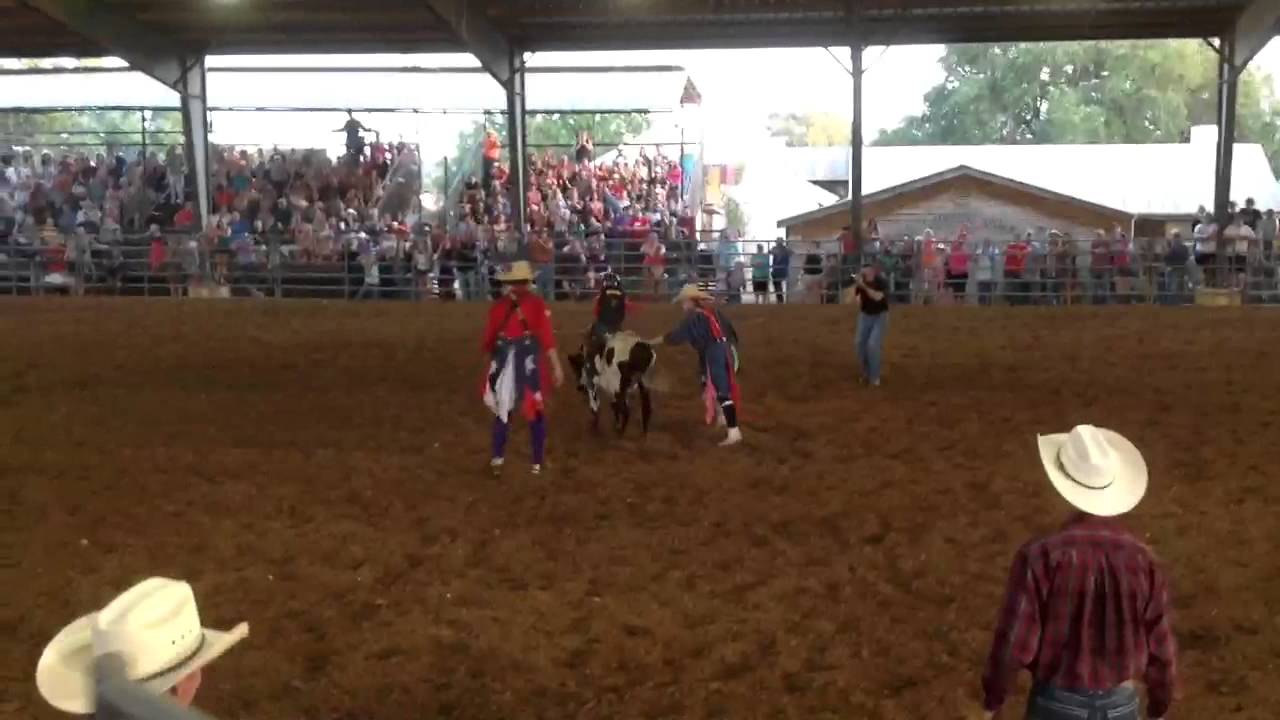 Cy Cole calf riding - YouTube