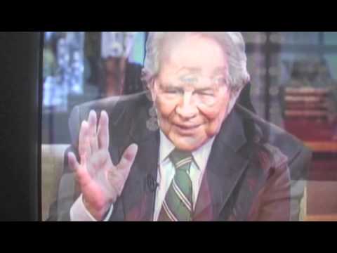 PAT ROBINSON SUPPORTS THE KILLING OF NATIVE AMERICANS. (FIX IT ...