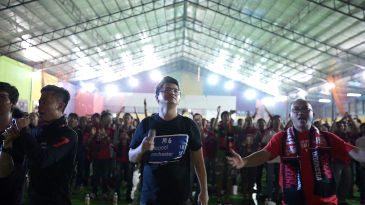 We Are United Army Chants - YouTube