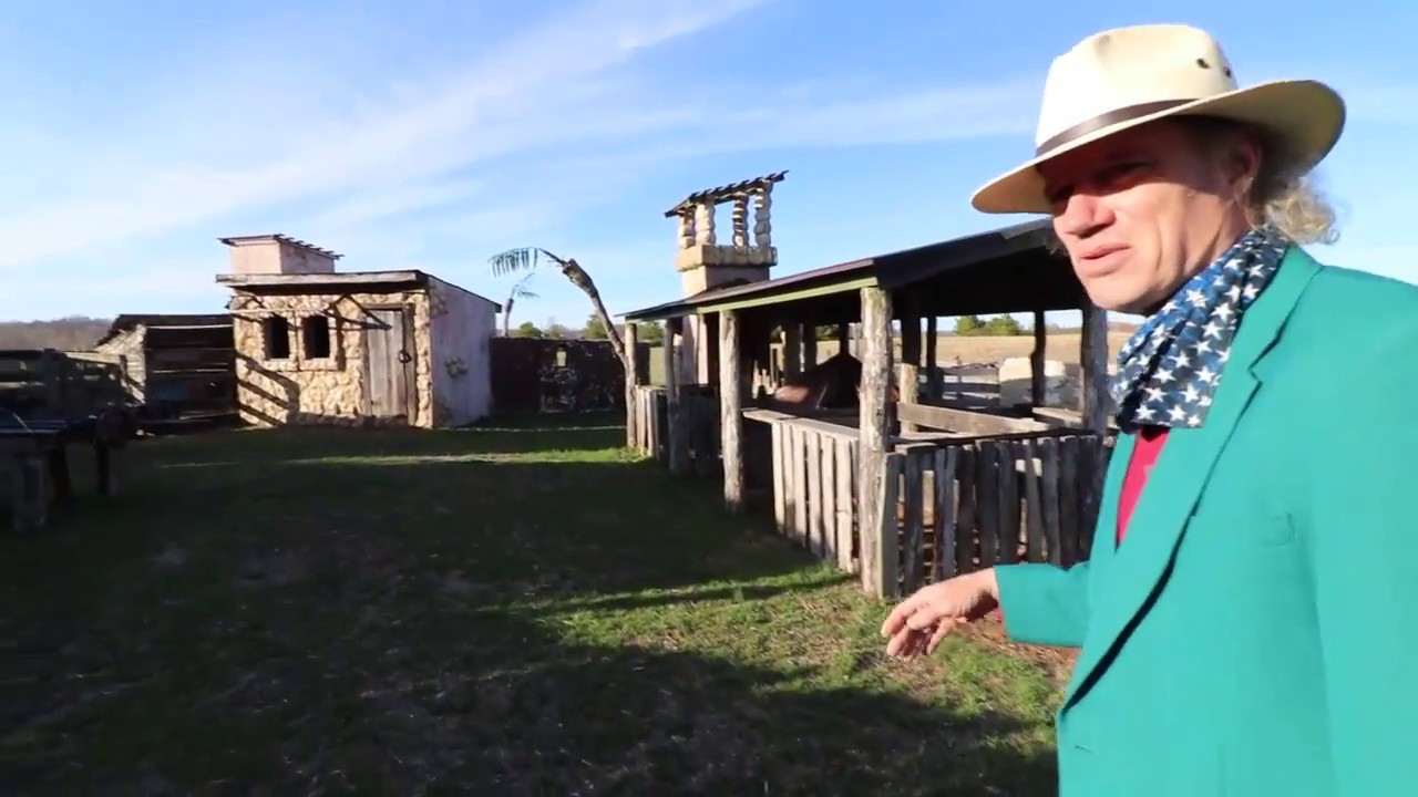 Tour Through Fiberglass Bethlehem With Mark Cline - YouTube