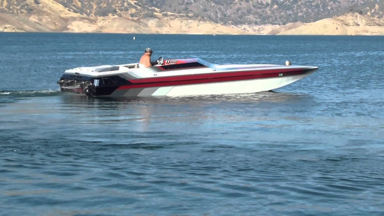 '28 ELIMINATOR DAYTONA twin big blocks at idle - YouTube