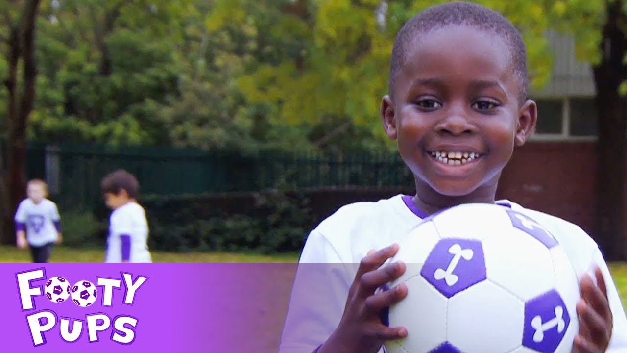 Footy Pups - SKILL: How to Catch the Ball as a Goalie | Football for ...