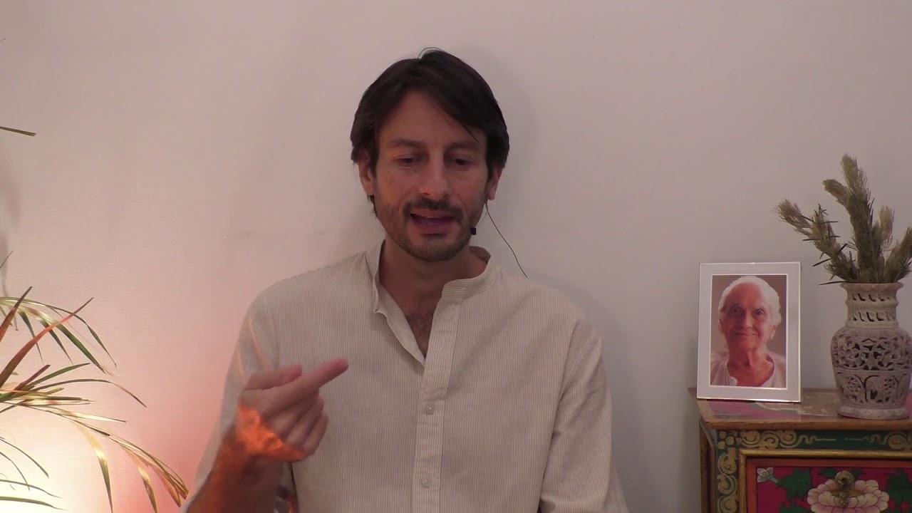 Roger Castillo - The end of uncomfortableness * - YouTube