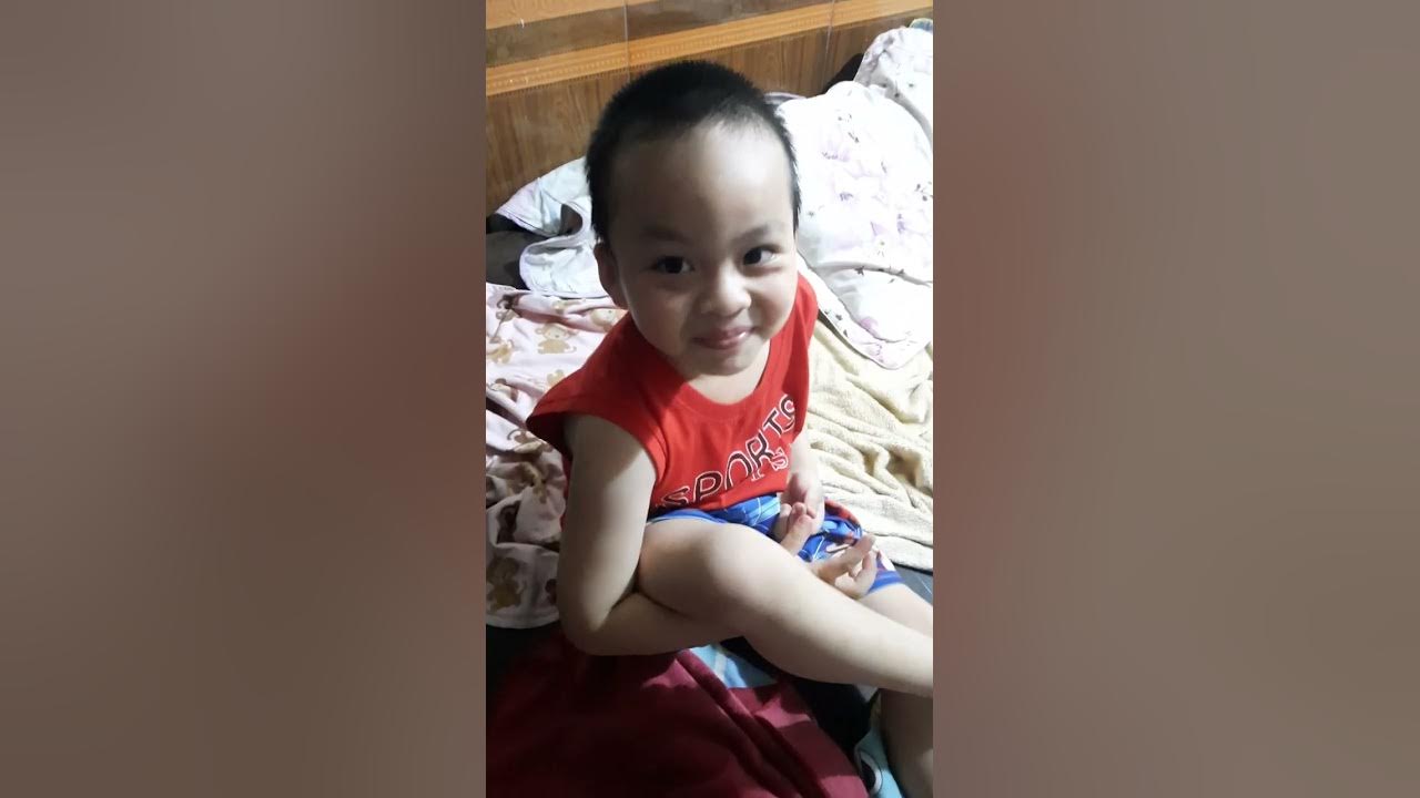 20.05.2023 ỉn 4y, tũn gần 6y - YouTube