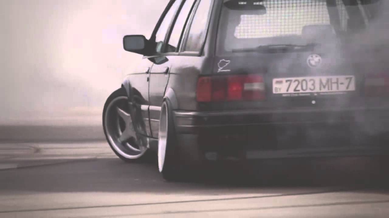 Low&Slow Russia BMW E30 BadAss - YouTube