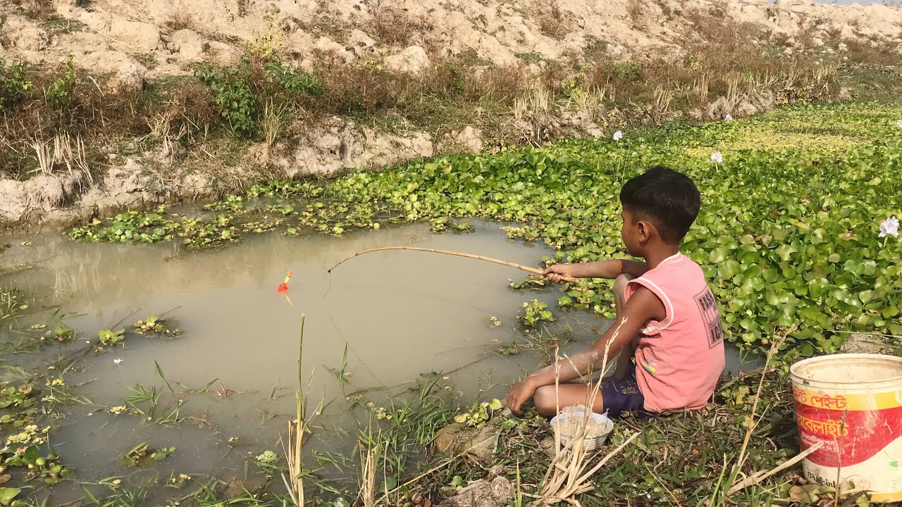 Little By Hook Fishing With Hook I Traditional Hook Fishing I Hunting ...