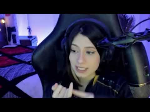 Descobrindo pra que serve a unha do dedo mindinho kkkkkkkkkkkkkkkkkkk