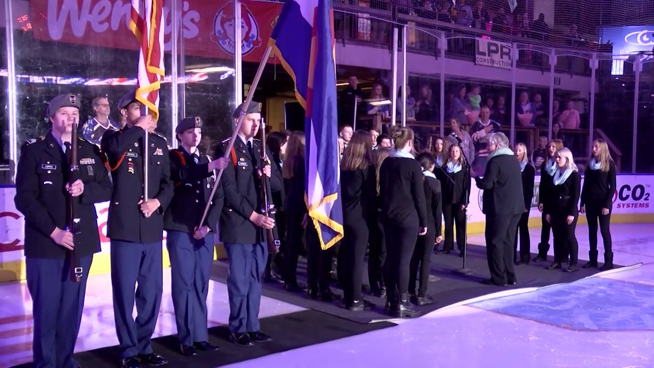 Lucile Erwin Middle School sings the National Anthem - YouTube