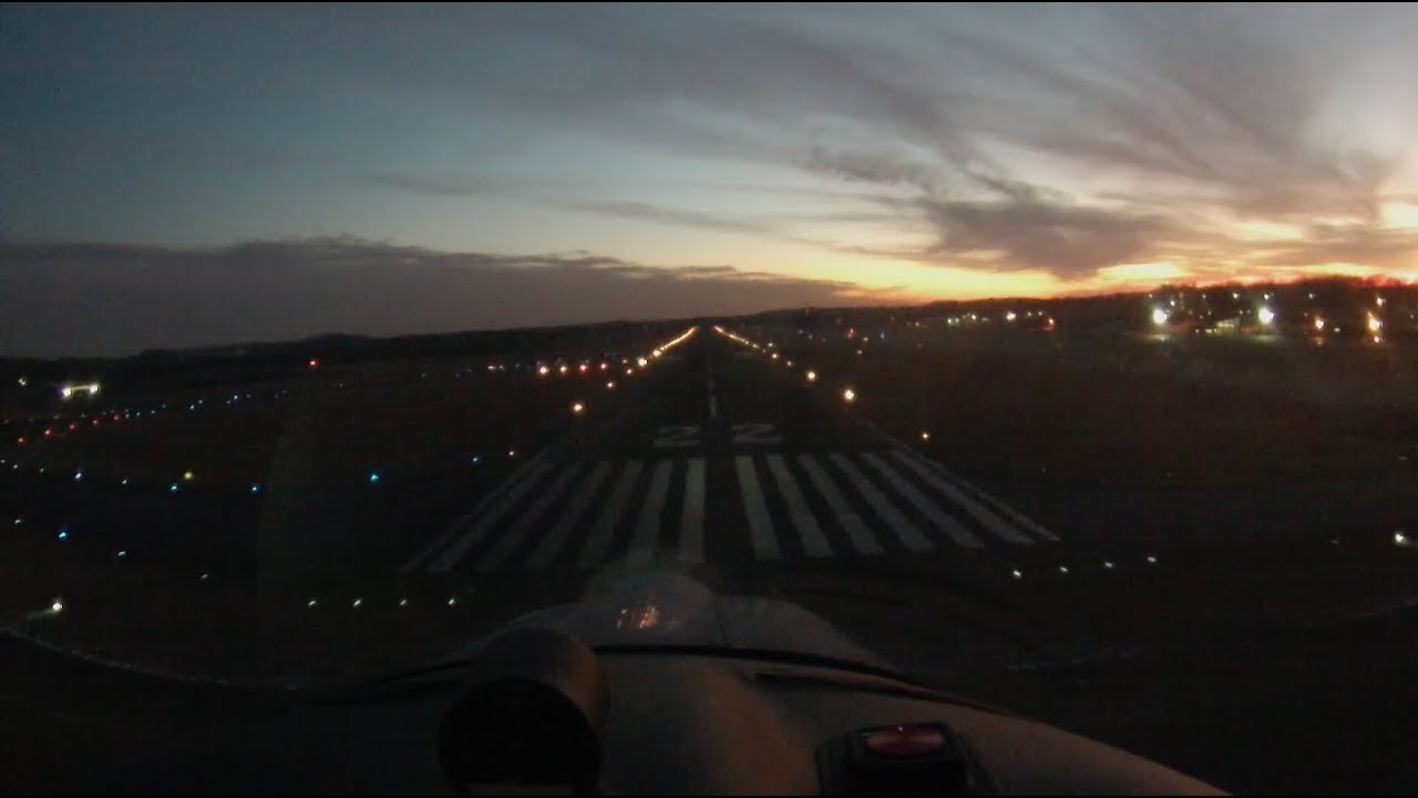 Sunset Cockpit Landing - Lynchburg Regional Airport (KLYH) - YouTube