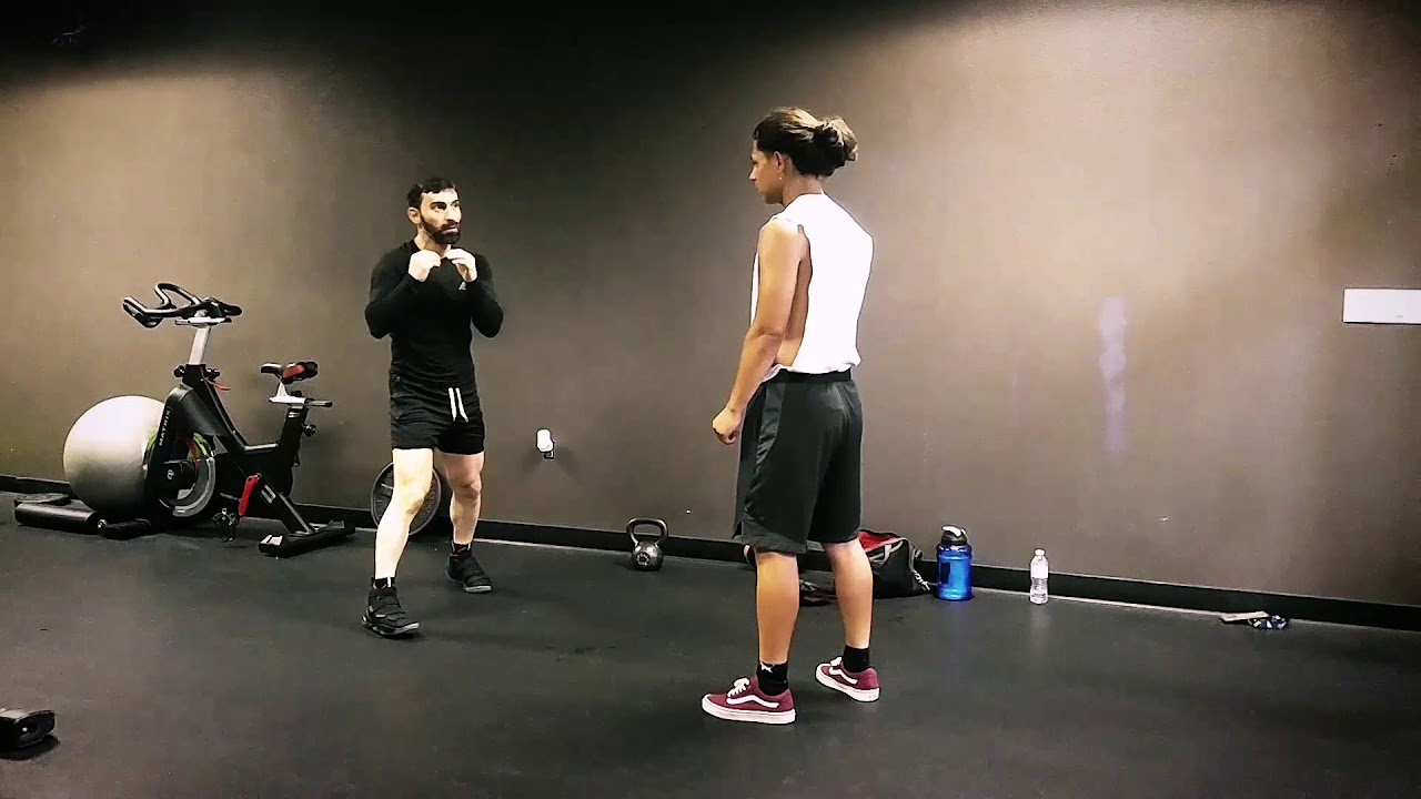 JKD 41 - FOOTWORK 3 - STEP SLIDE - PART ONE - YouTube