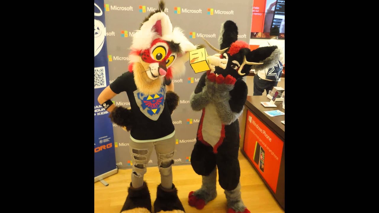 Box Head Robots Extra Life Cosplay Event Lone Tree, CO - YouTube