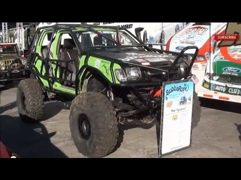Nissan Xterra "exoskeleton" at SEMA - YouTube