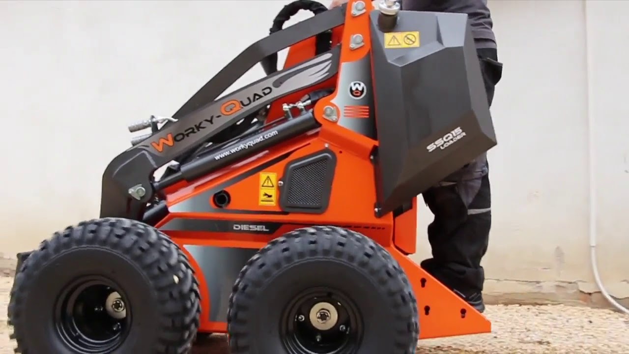 CAST Worky-Quad SSQ 15D - YouTube