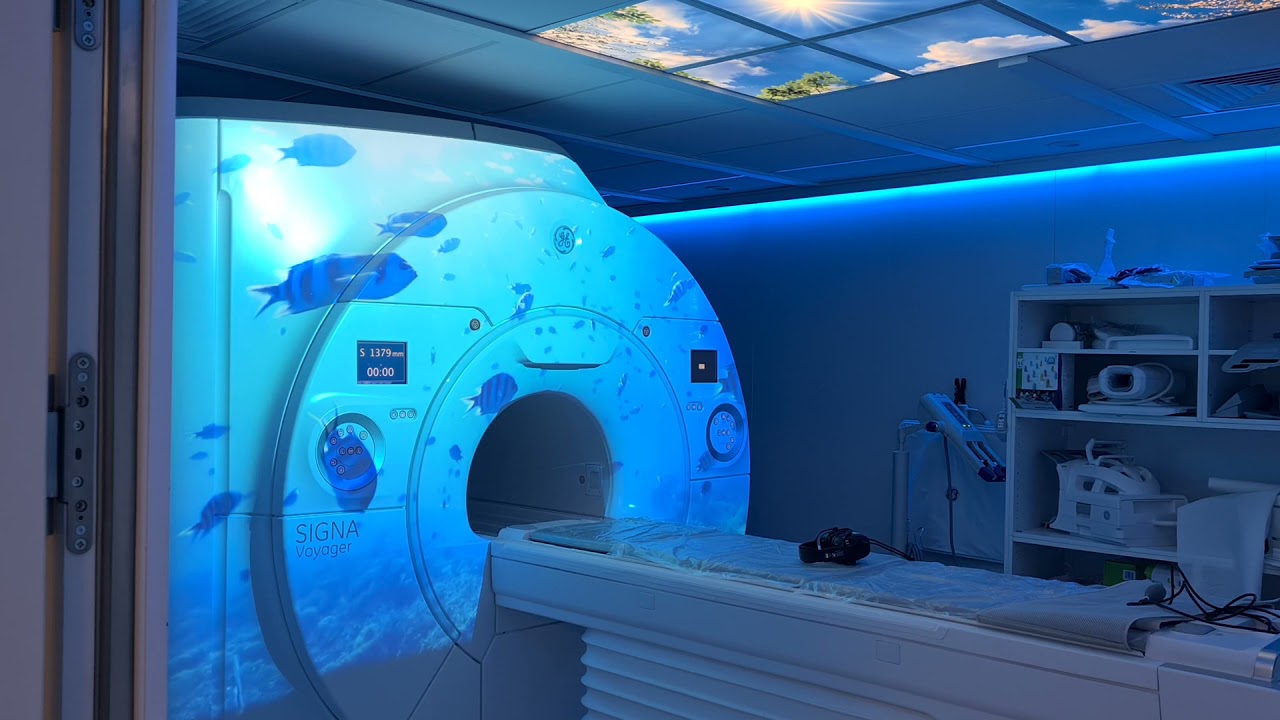 MRI Ambiance Solution, GE MRI scanner, Valenciannes France. MRI ...