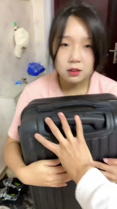 这样的女人还能要吗？大家说一说 搞笑一家人 我家傻媳妇 外国美女 Youtube