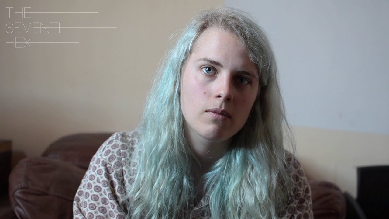 Marika Hackman Interview - The Seventh Hex - YouTube