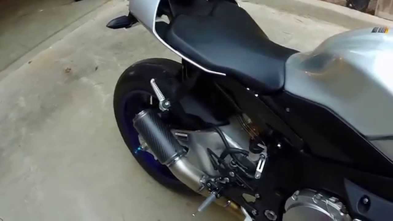 Yamaha R1M SC-Project - YouTube