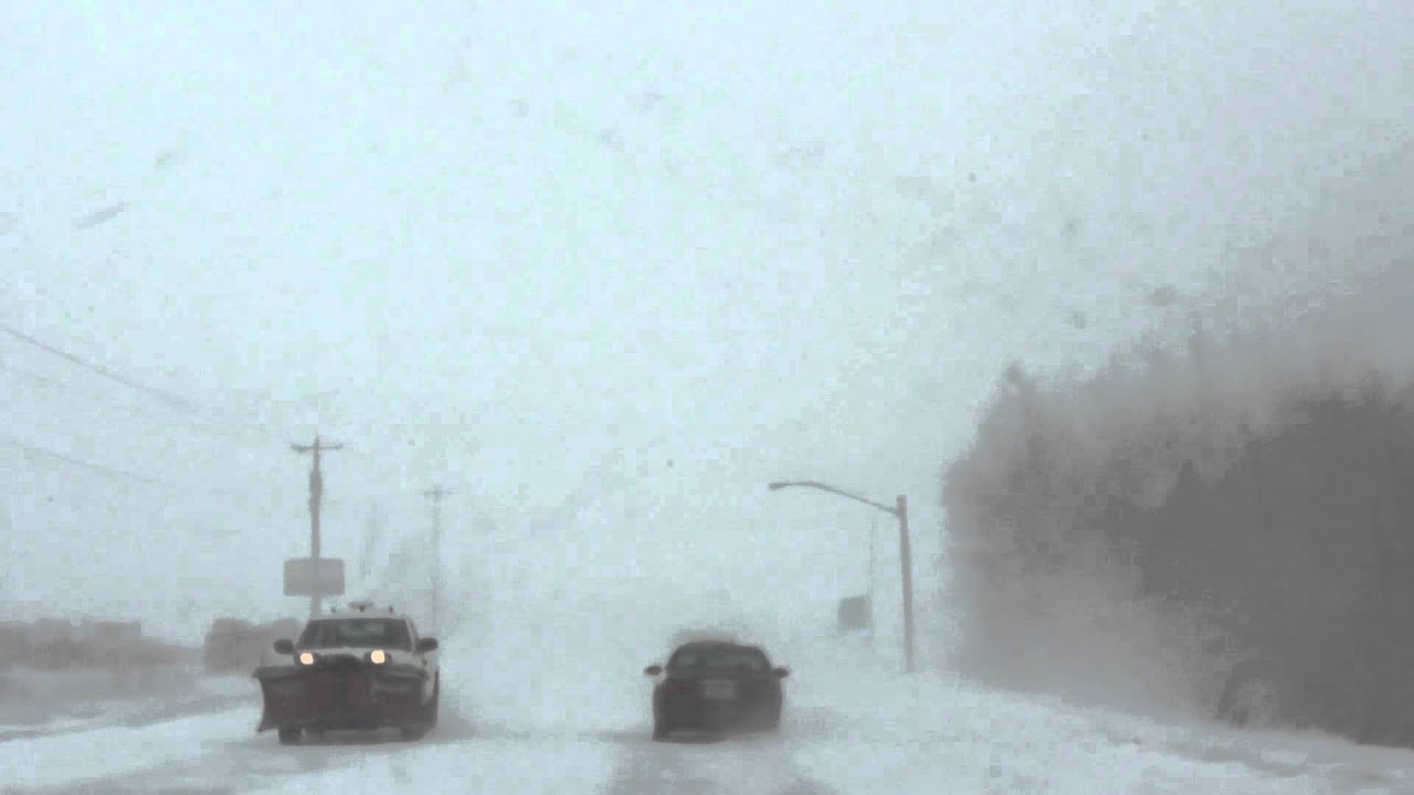 Minnesota Spring Blizzard April 11 2013 - YouTube