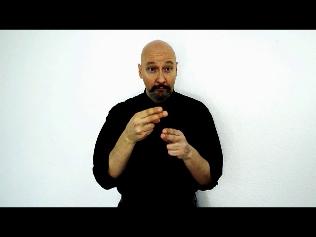 Graduate Sign Language Gozo.News