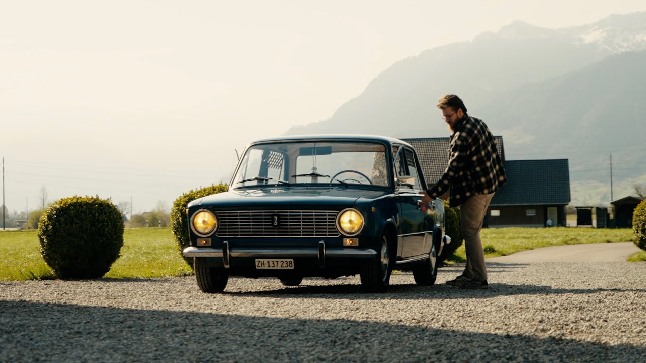 Trapped in the Soviet Rusty Box - Lada 1200 - YouTube