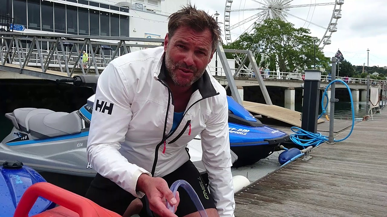 How To Safely refuel your jetski - MDL Torquay Marina - YouTube