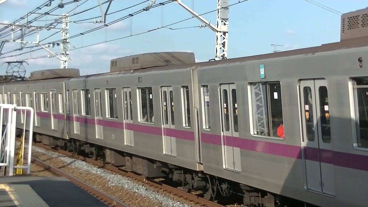 東京メトロ8000系8104F - YouTube