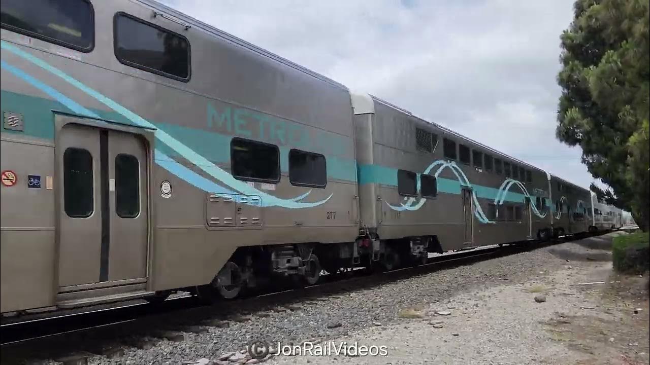 5/18/25 Pre: Metrolink 1662 passes through Los Nietos/SFS crossings - YouTube