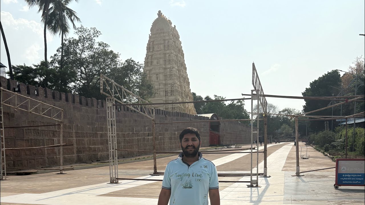 Malika Arjun Temple #malikaarjunkharge #sailam #jyotriling #shiv - YouTube