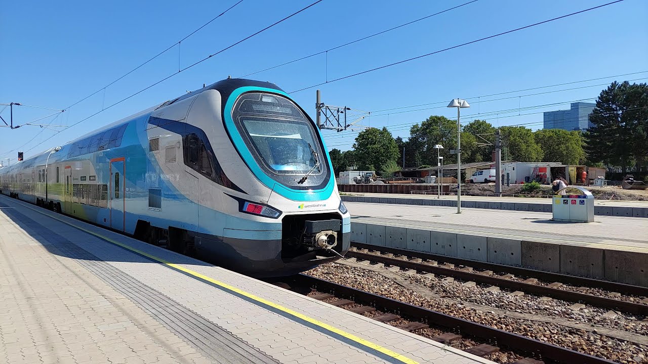 WESTbahn CRRC DDEMU 003 & 004 passing Wien Meidling on a test drive [06 ...