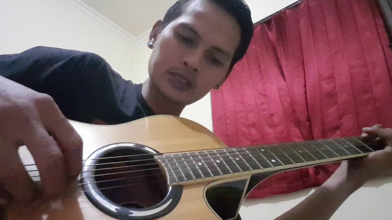 Cara memetik gitar dg dua senar utk pemula, dasar bljar fingerstile ...