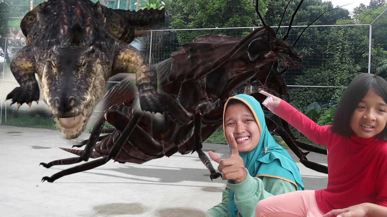 Drama Kecoa Raksasa dan Buaya Raksasa di taman - YouTube