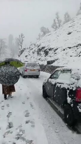 snowfall@jmu&kasmeer - YouTube