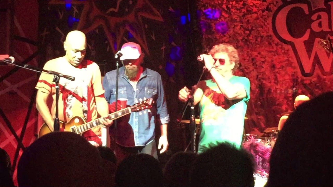 Toby Keith and Sammy Hagar "Sweet Home Alabama" Cabo Wabo 1/06/17 - YouTube