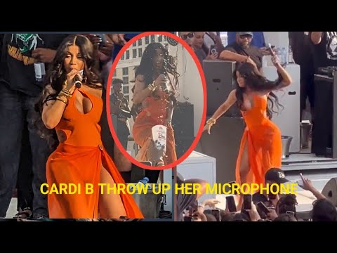 CARDI B THROW UP HER MICROPHONE TO HIS FANS - YouTube