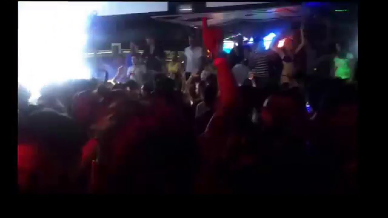 Discoteca a Taormina - YouTube