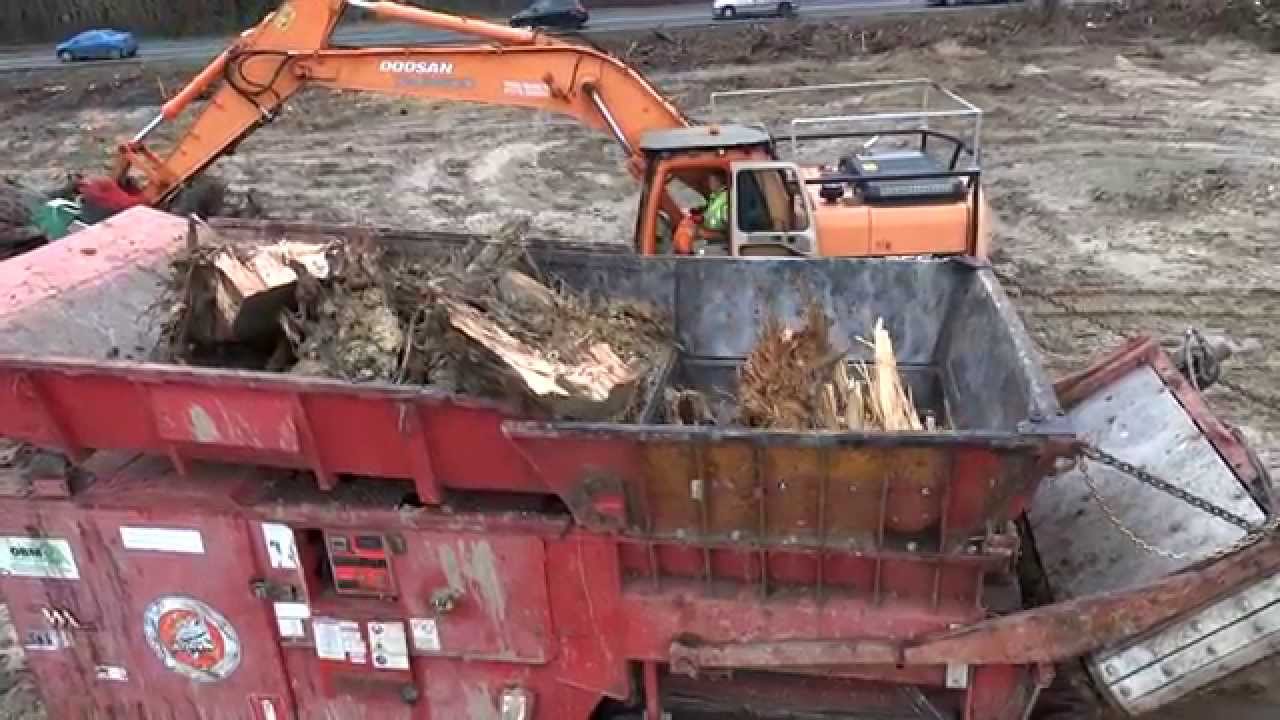 Morbark HT1684 Predator: Stump shredding. - YouTube