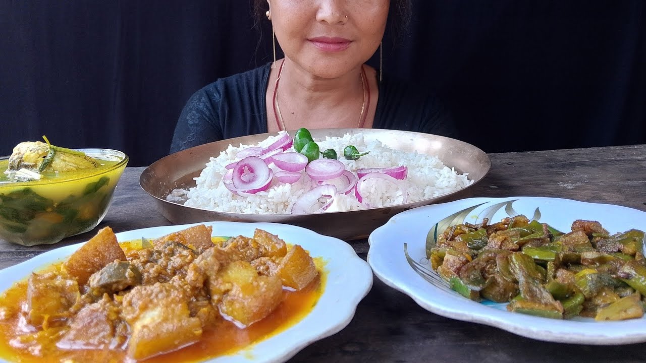 Eating spicy pork fry🌶️ boil fish curry, baingan fry😋||Big bite mukbang ...
