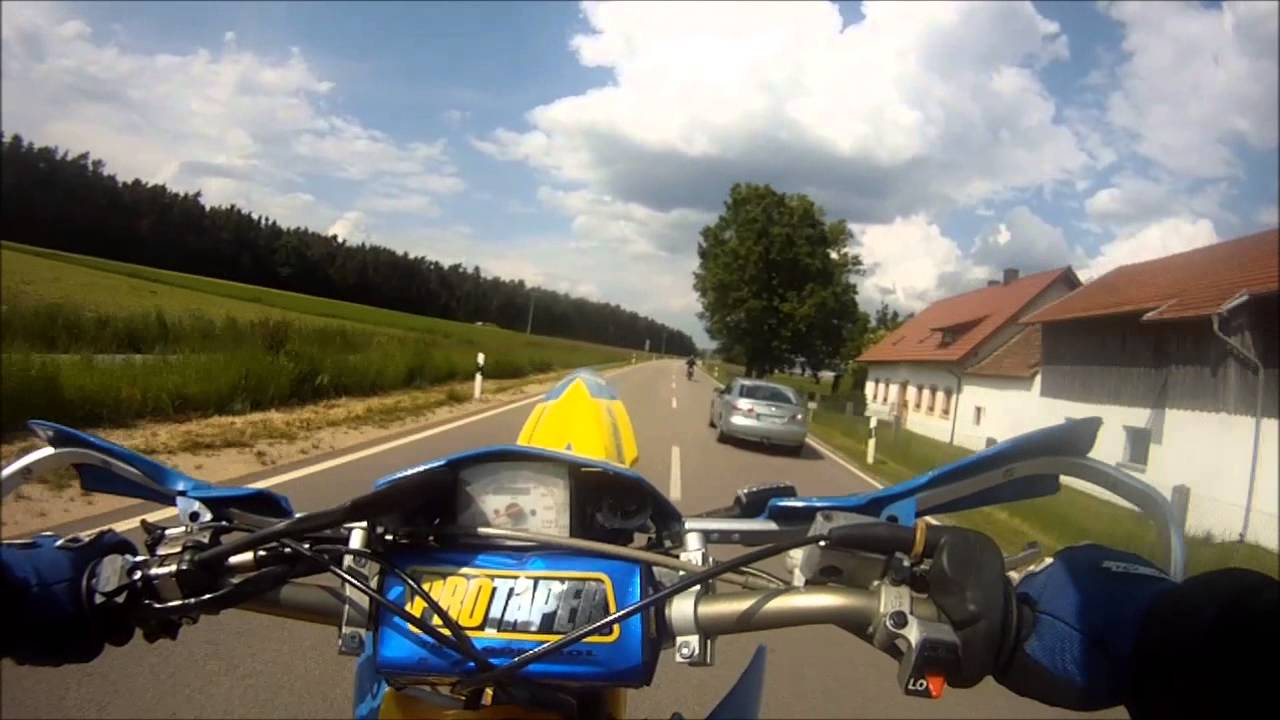 Supermoto : KTM 690 SMC`R & Husaberg FE 501 - YouTube