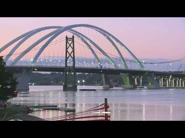 I 74 Bridge Quad Cities