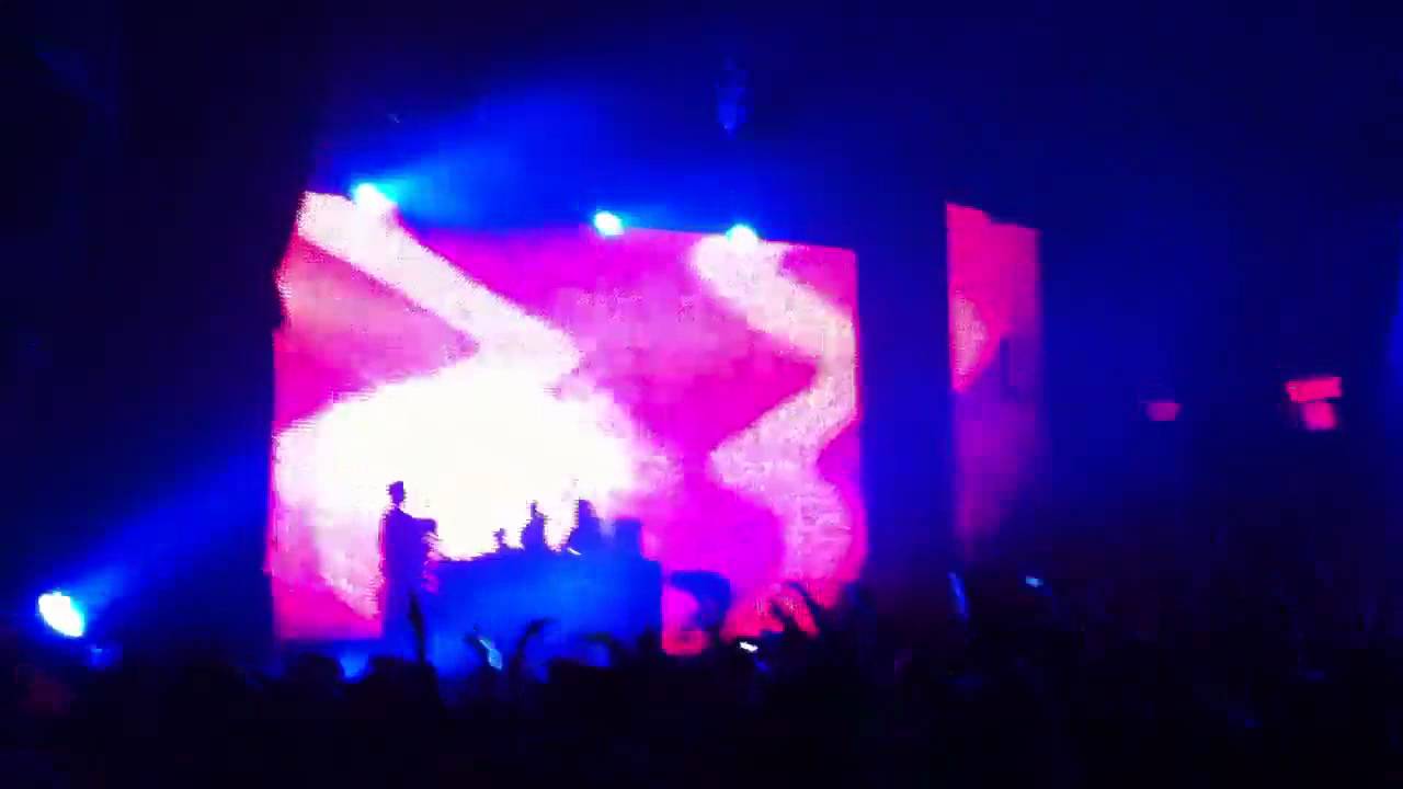 DJ Steady at The Music Box in Hollywood CA BASSRUSH - YouTube